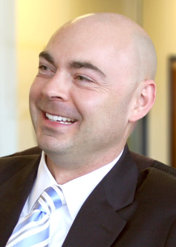 Derek_FINAL_web(1) - PRNEWS