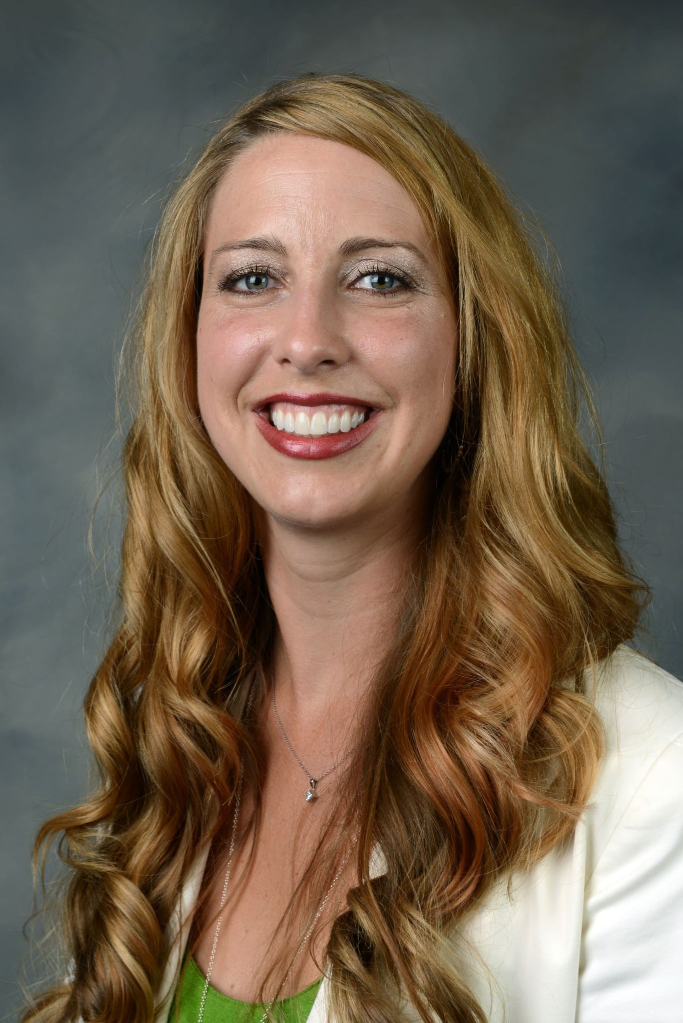 Julie_Lellis - PRNEWS