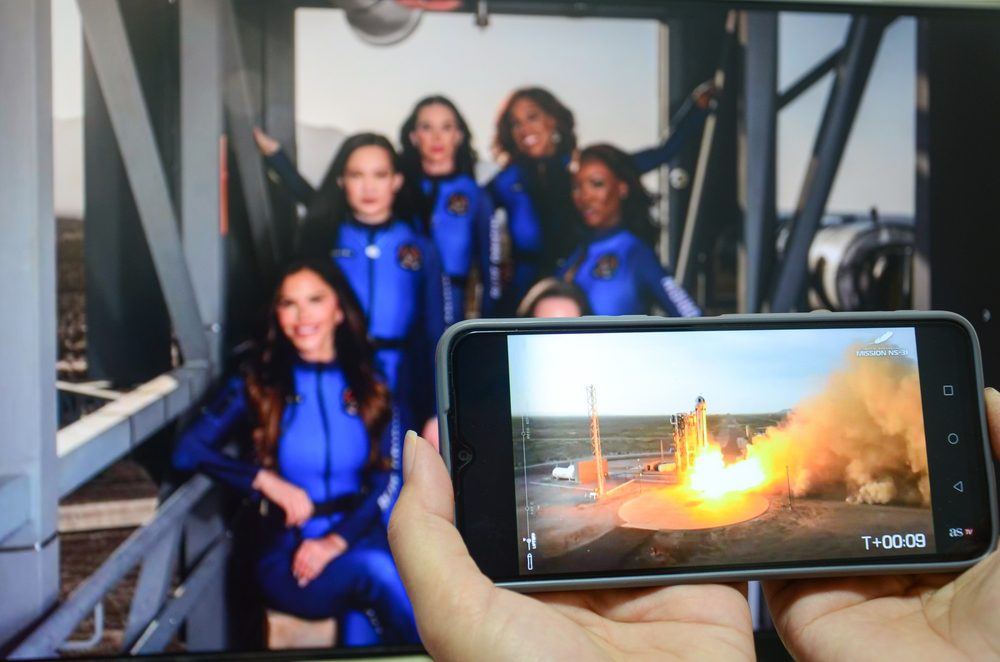 PR Roundup: Blue Origin Promo Criticism, Omnicom Falls Short ...