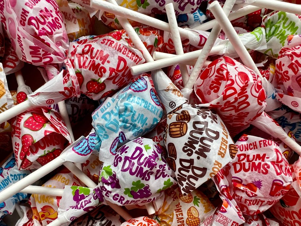 Dum-Dums Doubles Down on Use of Artificial Dyes - PRNEWS